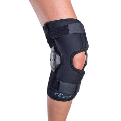 Donjoy Deluxe Hinged Knee Brace - Think Sport